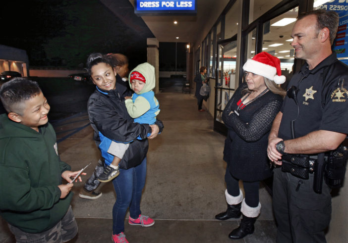 O.C. deputies surprise families with cash during first-ever ‘Operation ...