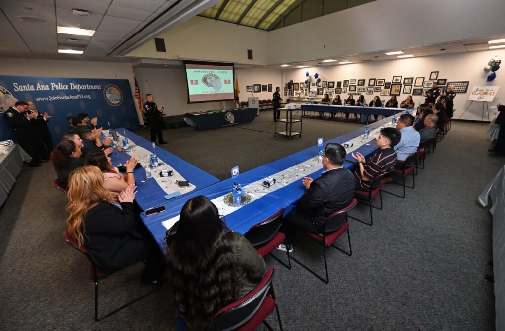 Community Police Academy turns police doubters into advocates and ...